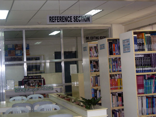 Goa University Library